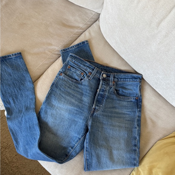Levi's | Pants & Jumpsuits | Classic Blue Levi Denim 5 Skinnys | Poshmark